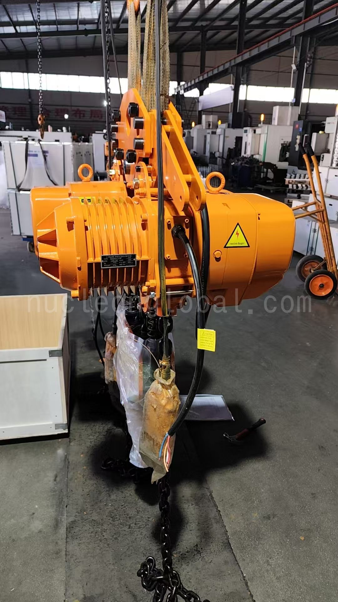 10T Chain Hoist Exported to El Salvador | NUCLEON CRANE
